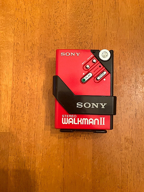 Касетний плеєр Sony Walkman II (WM-2) (1981 рік) | RCN.com.ua