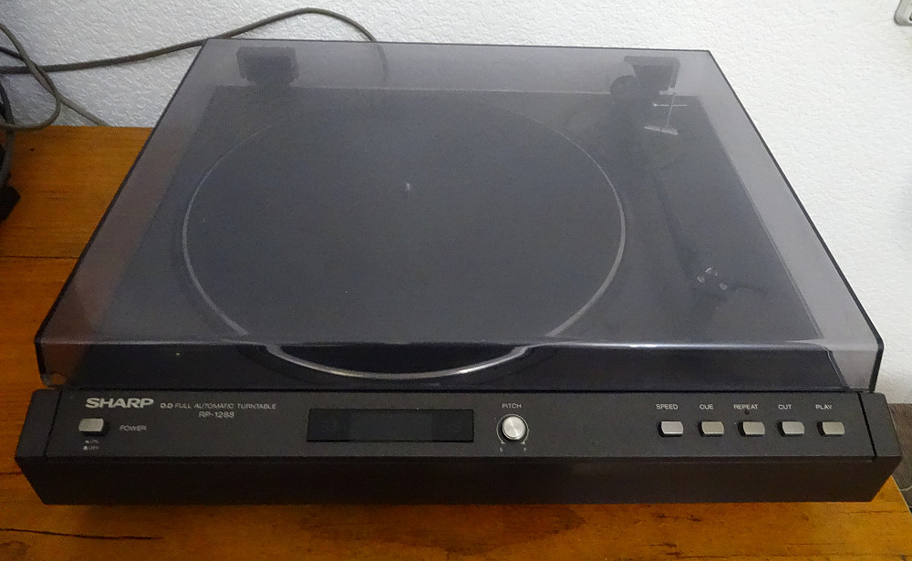 Продам виниловый проигрыватель Sharp RP 1288 | Проигрыватели пластинок на RCN.com.ua